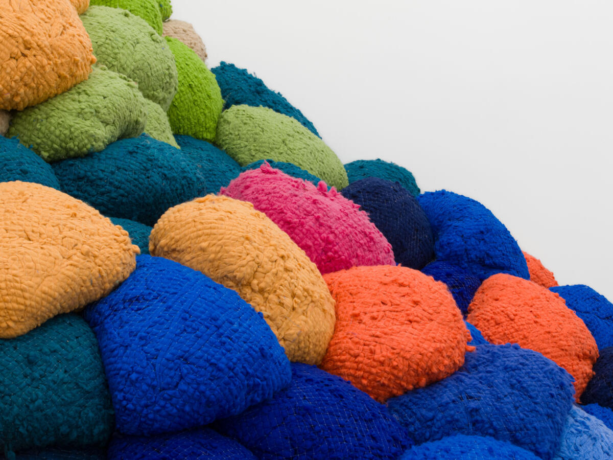 Sheila Hicks: Infinite Potential – Alison Jacques