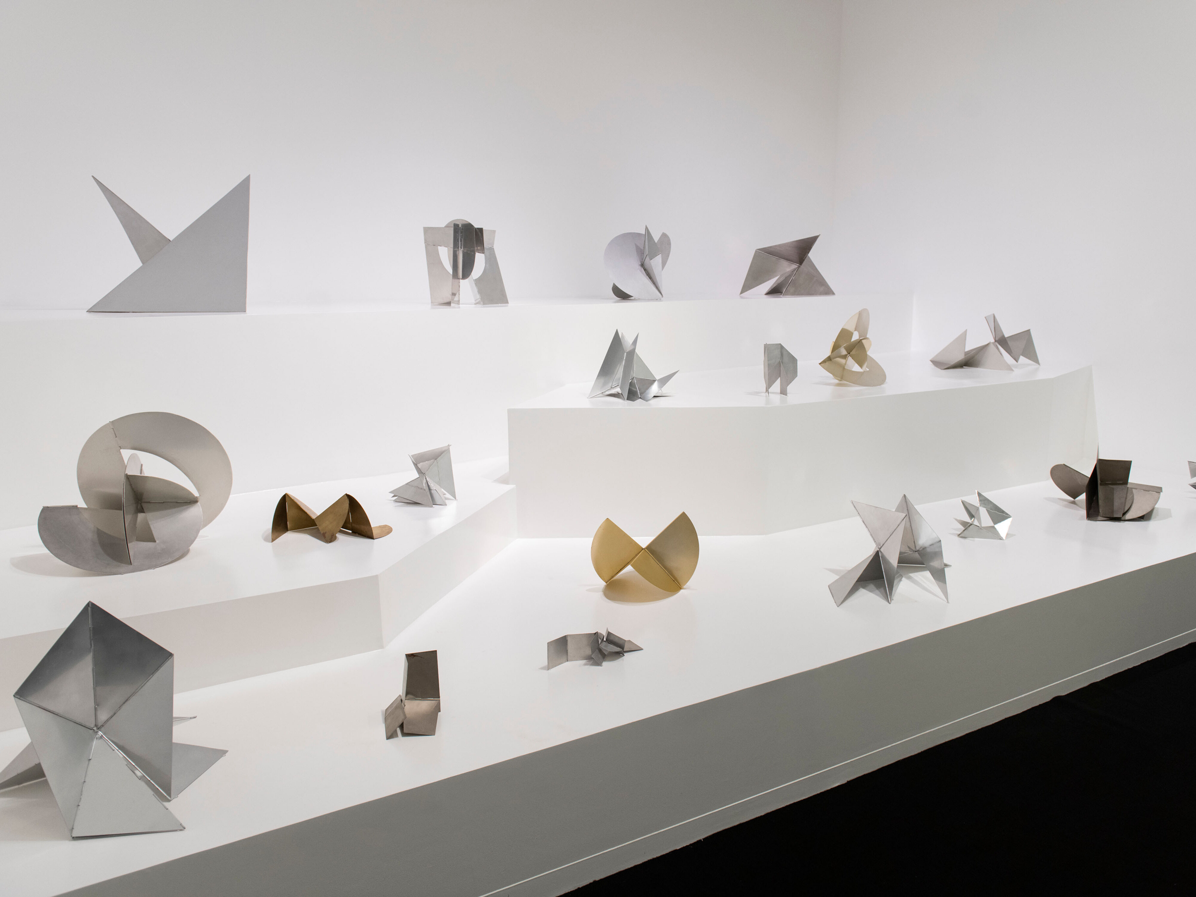 Lygia Clark – Alison Jacques